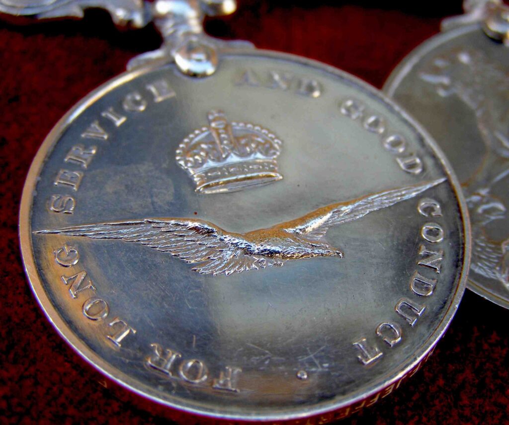 WW2 RAF SERVICE MEDALS - CP Militaria